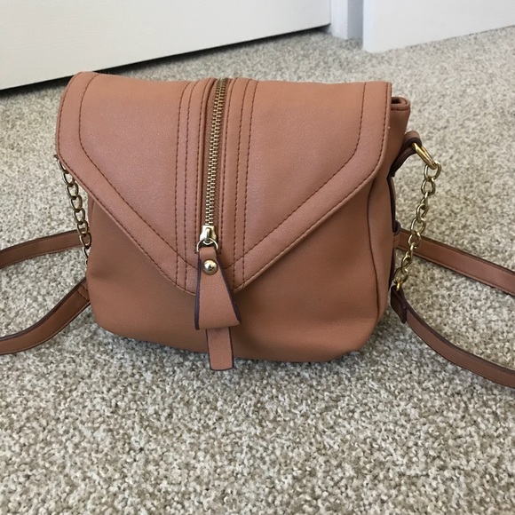 Jessica Simpson | Bags | Jessica Simpson Crossbody Bag | Poshmark